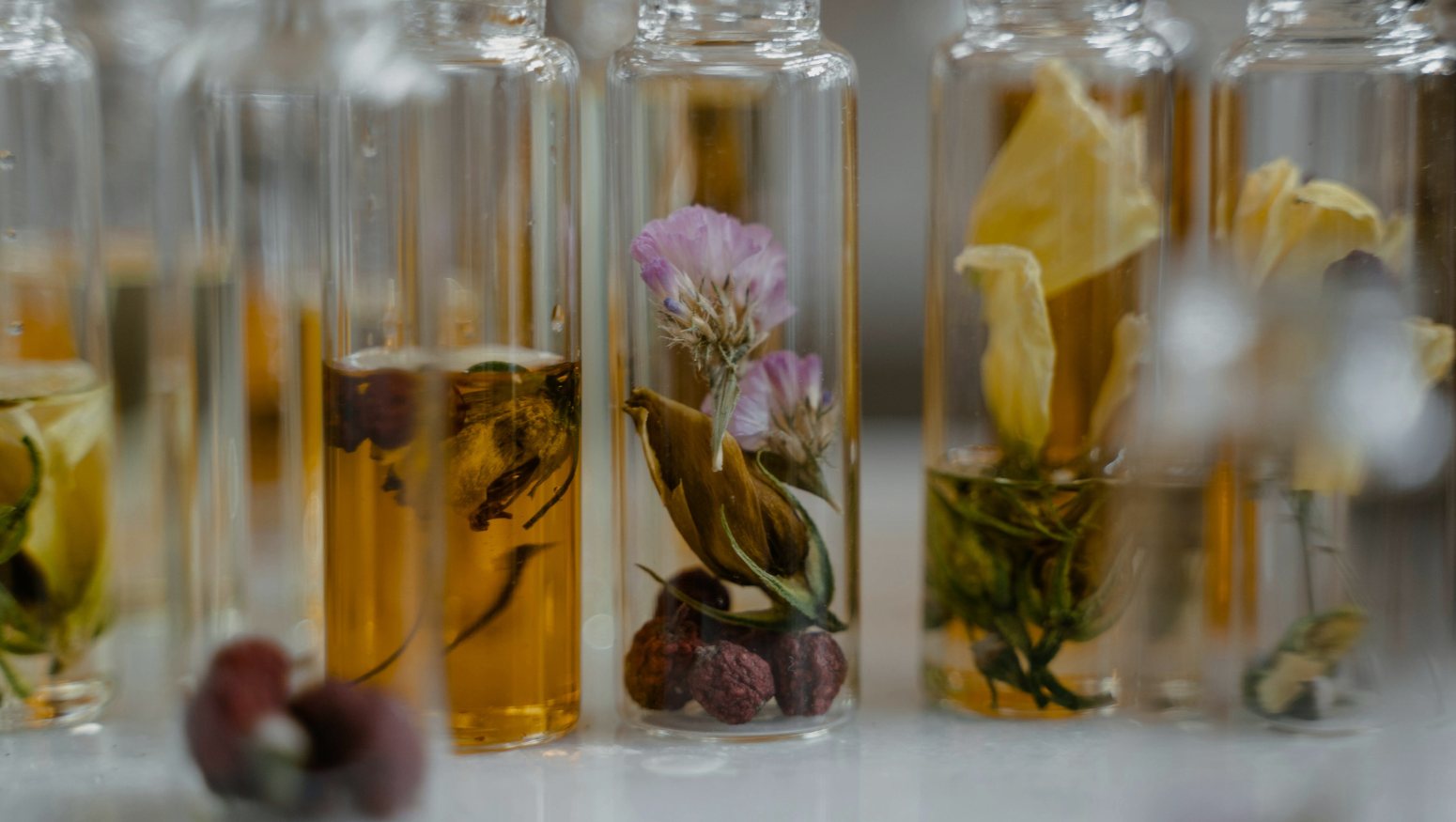 Botanical Perfume Workshop - 101 Miller Street | Florence Guild